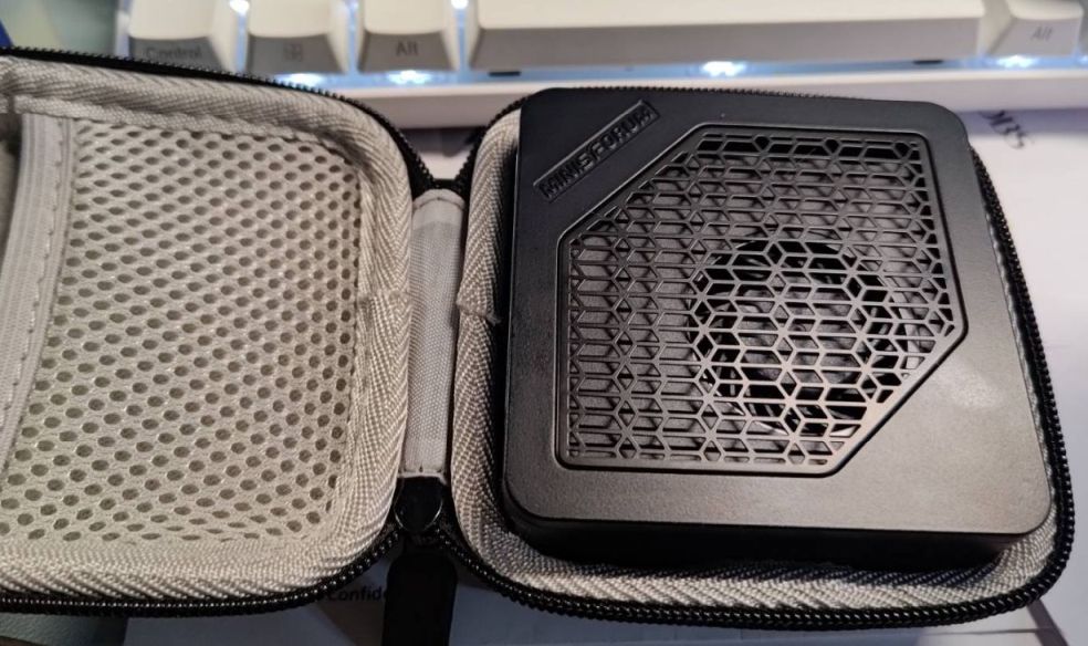 Minisforum EM680 留影 - 系統組件 - 電腦領域 HKEPC Hardware - 全港 No.1 PC討論區