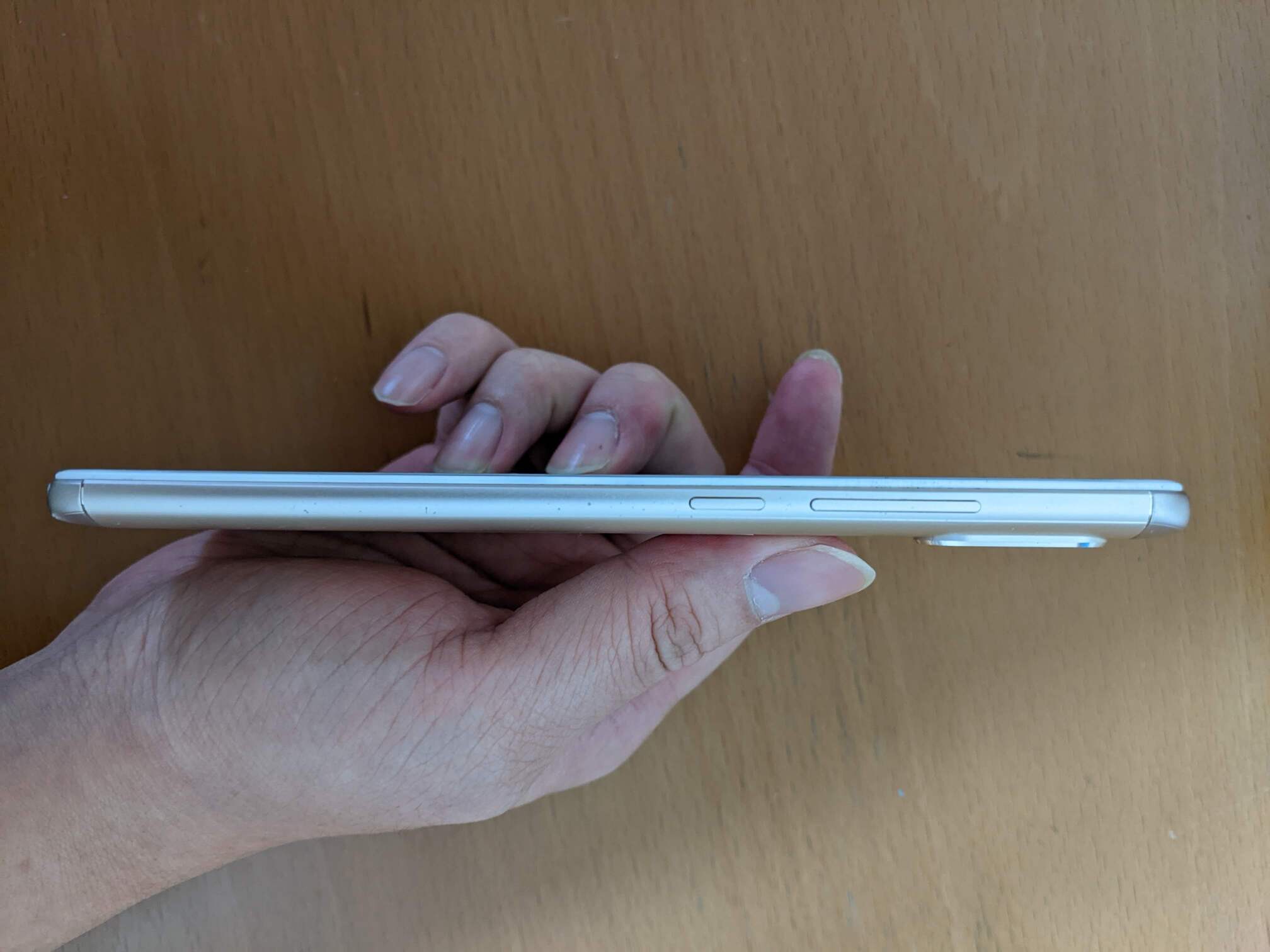 紅米note5 金色,全新UV手機消毒盒,全新藍芽鍵盤 (END 14/3 ) - 交易完結 - 電腦領域 HKEPC Hardware - 全港 No.1 PC討論區